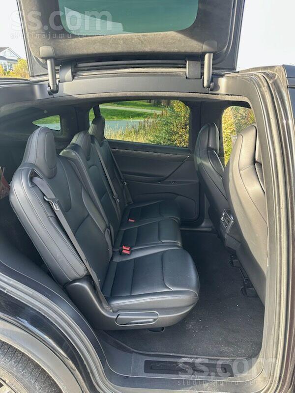 Melns Tesla Model X 2017 Rīga, ar dzinēja tilpumu 0.00 L un nobraukumu 146 tūkst. km par 22777 €, foto 7 vietnē AUTOMOTO.COM.LV