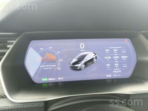 Black Tesla Model X 2018 in Riga, with an engine capacity of 0.00 L and mileage of 156 thousand km for 31000 €, photo 13 on AUTOMOTO.COM.LV