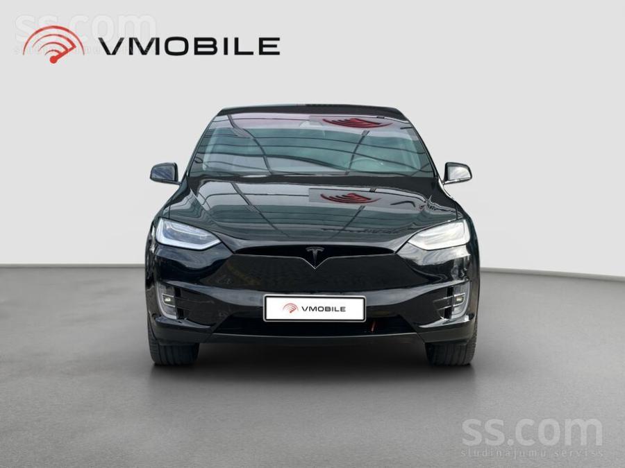 Melns Tesla Model X 2018 Rīga, ar dzinēja tilpumu 0.00 L un nobraukumu 77 tūkst. km par 35800 €, foto 4 vietnē AUTOMOTO.COM.LV