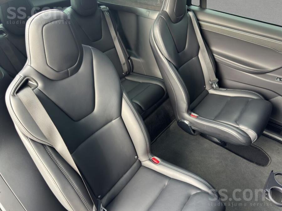 Melns Tesla Model X 2018 Rīga, ar dzinēja tilpumu 0.00 L un nobraukumu 77 tūkst. km par 35800 €, foto 15 vietnē AUTOMOTO.COM.LV