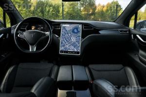 Black Tesla Model X 2018 in Jelgava, with an engine capacity of 0.00 L and mileage of 152 thousand km for 21500 €, photo 11 on AUTOMOTO.COM.LV