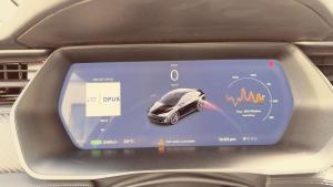 Black Tesla Model X 2019 in Prienai, with an engine capacity of 0.00 L and mileage of 99 thousand km for 29750 €, photo 16 on AUTOMOTO.COM.LV