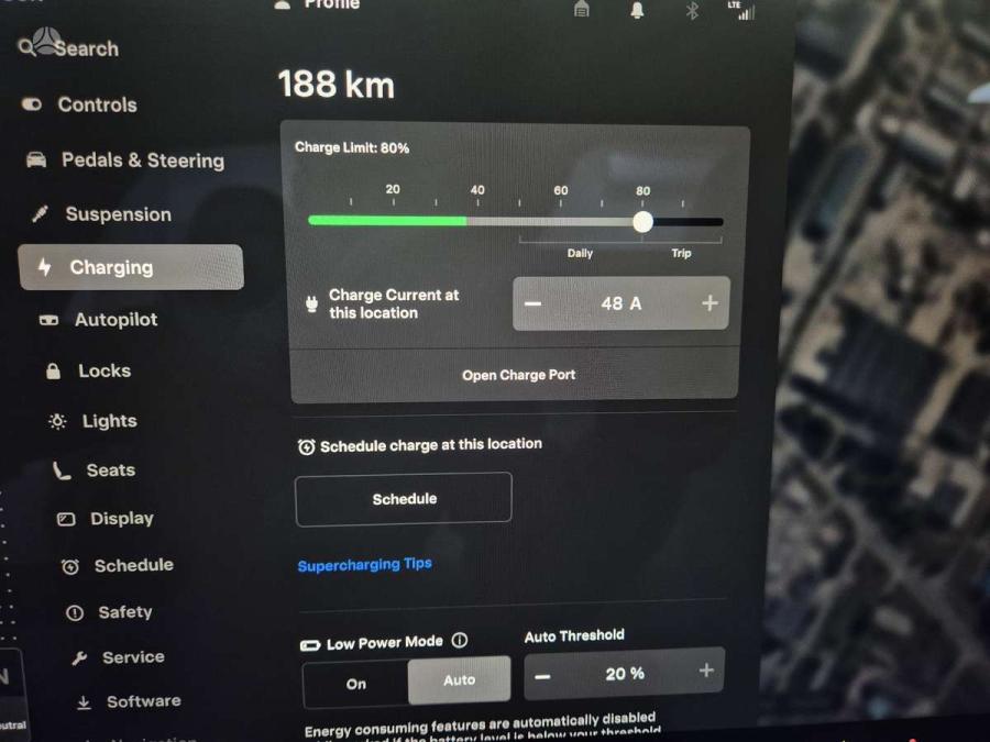 Black Tesla Model X 2022 in Siauliai, with an engine capacity of 0.00 L and mileage of 16 thousand km for 54000 €, photo 18 on AUTOMOTO.COM.LV