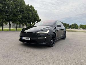 Melns Tesla Model X 2022 Kauņa, ar dzinēja tilpumu 0.00 L un nobraukumu 29 tūkst. km par 49500 €, foto 18 vietnē AUTOMOTO.COM.LV