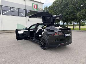 Melns Tesla Model X 2022 Kauņa, ar dzinēja tilpumu 0.00 L un nobraukumu 29 tūkst. km par 49500 €, foto 19 vietnē AUTOMOTO.COM.LV