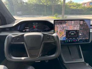 Black Tesla Model X 2022 in Vilnius, with an engine capacity of 0.00 L and mileage of 53 thousand km for 60000 €, photo 9 on AUTOMOTO.COM.LV