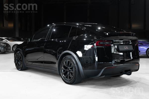 Melns Tesla Model X 2023 Rīga, ar dzinēja tilpumu 0.00 L un nobraukumu 62 tūkst. km par 73000 €, foto 7 vietnē AUTOMOTO.COM.LV
