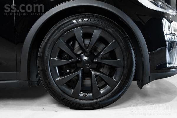 Melns Tesla Model X 2023 Rīga, ar dzinēja tilpumu 0.00 L un nobraukumu 62 tūkst. km par 73000 €, foto 8 vietnē AUTOMOTO.COM.LV