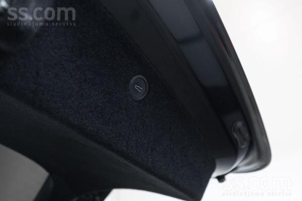 Melns Tesla Model X 2023 Rīga, ar dzinēja tilpumu 0.00 L un nobraukumu 36 tūkst. km par 71990 €, foto 10 vietnē AUTOMOTO.COM.LV