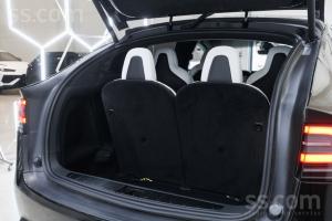 Black Tesla Model X 2023 in Riga, with an engine capacity of 0.00 L and mileage of 36 thousand km for 71990 €, photo 11 on AUTOMOTO.COM.LV