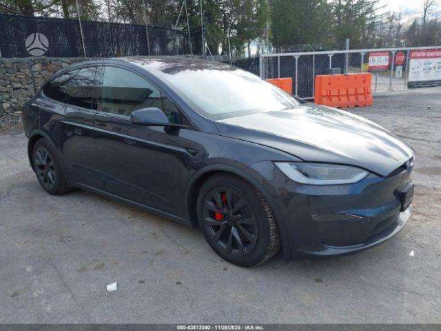 Melns Tesla Model X 2025 Klaipėda, ar dzinēja tilpumu 0.00 L un nobraukumu 5 tūkst. km par 39000 €, foto 1 vietnē AUTOMOTO.COM.LV