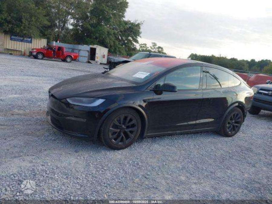 Melns Tesla Model X 2025 Klaipėda, ar dzinēja tilpumu 0.00 L un nobraukumu 6 tūkst. km par 15100 €, foto 1 vietnē AUTOMOTO.COM.LV