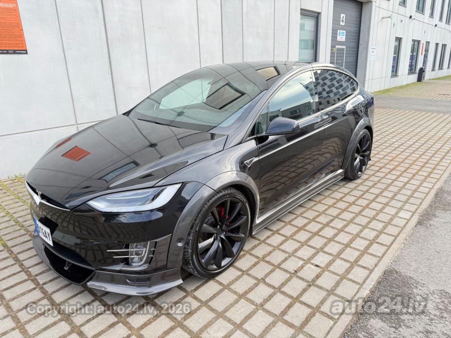 Black Tesla Model X 2016 in Tallinn, with an engine capacity of 0.00 L and mileage of 118 thousand km for 33333 €, photo 1 on AUTOMOTO.COM.LV