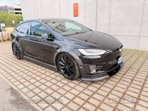 Black Tesla Model X 2016 in Tallinn, with an engine capacity of 0.00 L and mileage of 118 thousand km for 33333 €, photo 7 on AUTOMOTO.COM.LV