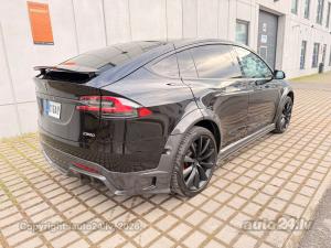Black Tesla Model X 2016 in Tallinn, with an engine capacity of 0.00 L and mileage of 118 thousand km for 33333 €, photo 8 on AUTOMOTO.COM.LV