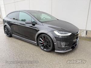 Black Tesla Model X 2016 in Tallinn, with an engine capacity of 0.00 L and mileage of 126 thousand km for 24999 €, photo 3 on AUTOMOTO.COM.LV