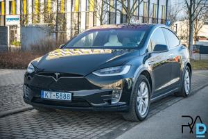 Melns Tesla Model X 2017 Rīga, ar dzinēja tilpumu 0.00 L un nobraukumu 168 tūkst. km par 29990 €, foto  vietnē AUTOMOTO.COM.LV