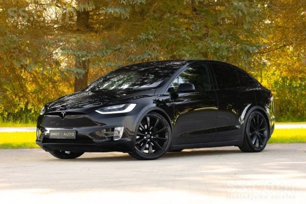 Black Tesla Model X 2017 in Jelgava, with an engine capacity of 0.00 L and mileage of 0 thousand km for 22500 €, photo 4 on AUTOMOTO.COM.LV