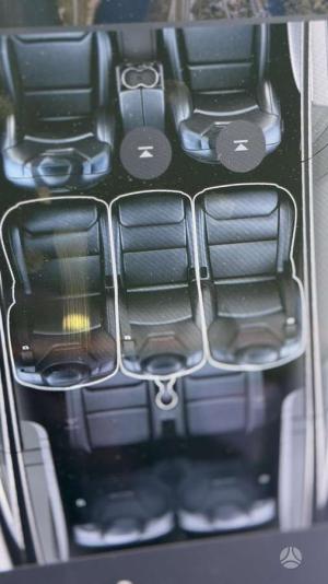 Black Tesla Model X 2017 in Kaunas, with an engine capacity of 0.00 L and mileage of 203 thousand km for 21800 €, photo 34 on AUTOMOTO.COM.LV