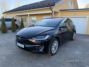 Melns Tesla Model X 2018 Tartu, ar dzinēja tilpumu 0.00 L un nobraukumu 121 tūkst. km par 29000 €, foto  vietnē AUTOMOTO.COM.LV