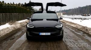 Melns Tesla Model X 2017 Rīga, ar dzinēja tilpumu 0.00 L un nobraukumu 194 tūkst. km par 23750 €, foto 3 vietnē AUTOMOTO.COM.LV