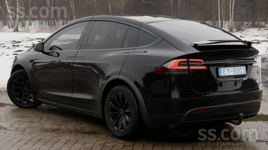 Melns Tesla Model X 2017 Rīga, ar dzinēja tilpumu 0.00 L un nobraukumu 194 tūkst. km par 23750 €, foto 7 vietnē AUTOMOTO.COM.LV