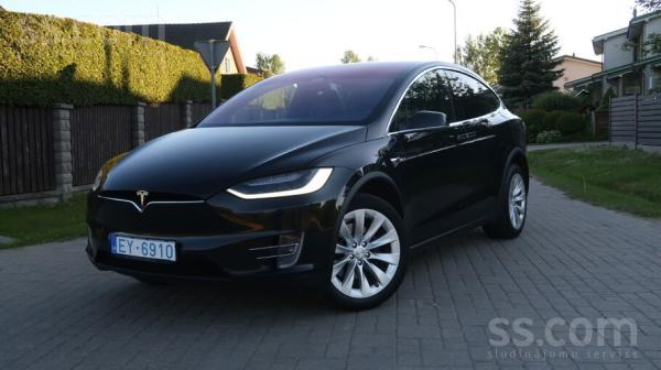 Melns Tesla Model X 2017 Rīga, ar dzinēja tilpumu 0.00 L un nobraukumu 210 tūkst. km par 18990 €, foto 1 vietnē AUTOMOTO.COM.LV