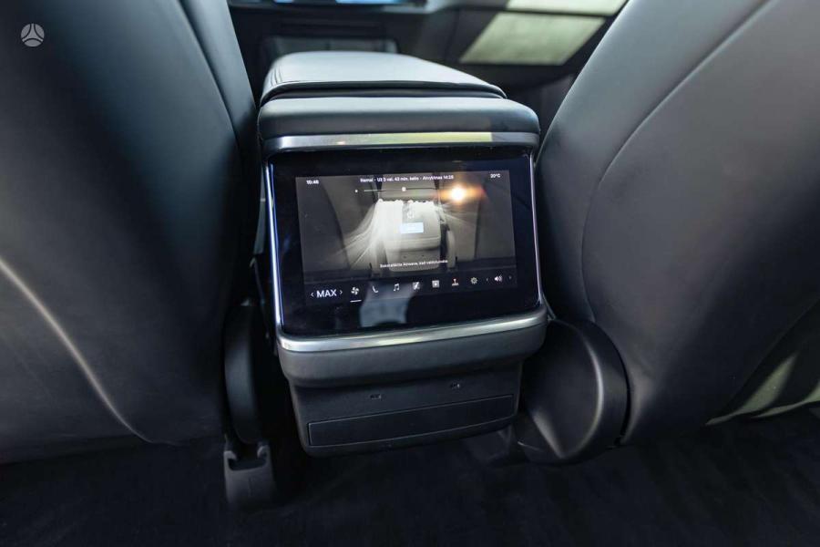 Black Tesla Model X 2022 in Klaipeda, with an engine capacity of 0.00 L and mileage of 48 thousand km for 49900 €, photo 21 on AUTOMOTO.COM.LV