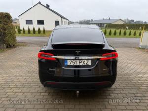 Black Tesla Model X 2018 in Tartu, with an engine capacity of 0.00 L and mileage of 116 thousand km for 29900 €, photo 5 on AUTOMOTO.COM.LV