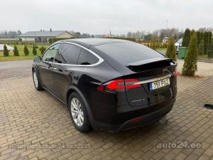 Black Tesla Model X 2018 in Tartu, with an engine capacity of 0.00 L and mileage of 116 thousand km for 29900 €, photo 6 on AUTOMOTO.COM.LV