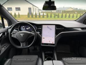 Black Tesla Model X 2018 in Tartu, with an engine capacity of 0.00 L and mileage of 116 thousand km for 29900 €, photo 11 on AUTOMOTO.COM.LV
