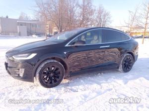 Black Tesla Model X 2018 in Tartu, with an engine capacity of 0.00 L and mileage of 141 thousand km for 28300 €, photo  on AUTOMOTO.COM.LV