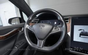 Black Tesla Model X 2018 in Tartu, with an engine capacity of 0.00 L and mileage of 141 thousand km for 28300 €, photo 7 on AUTOMOTO.COM.LV