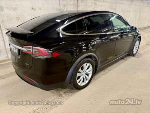 Black Tesla Model X 2018 in Tallinn, with an engine capacity of 0.00 L and mileage of 159 thousand km for 23495 €, photo 2 on AUTOMOTO.COM.LV