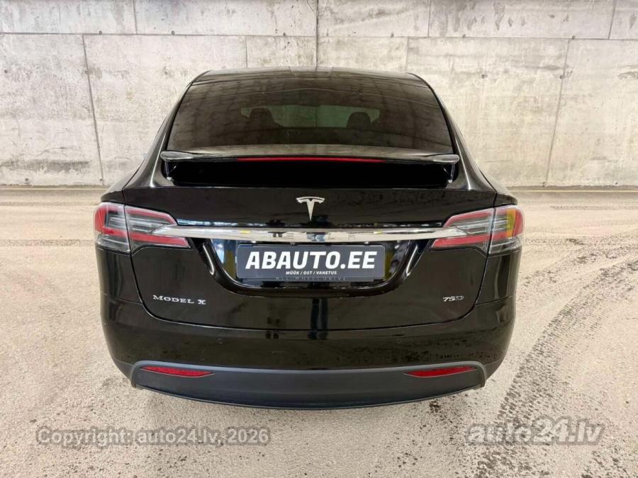 Black Tesla Model X 2018 in Tallinn, with an engine capacity of 0.00 L and mileage of 159 thousand km for 23495 €, photo 21 on AUTOMOTO.COM.LV
