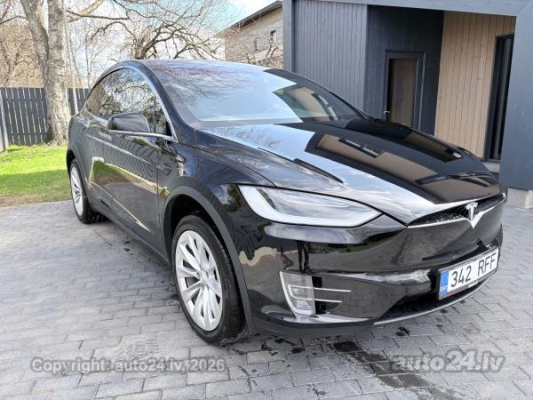 Black Tesla Model X 2018 in Tallinn, with an engine capacity of 0.00 L and mileage of 159 thousand km for 25900 €, photo 3 on AUTOMOTO.COM.LV