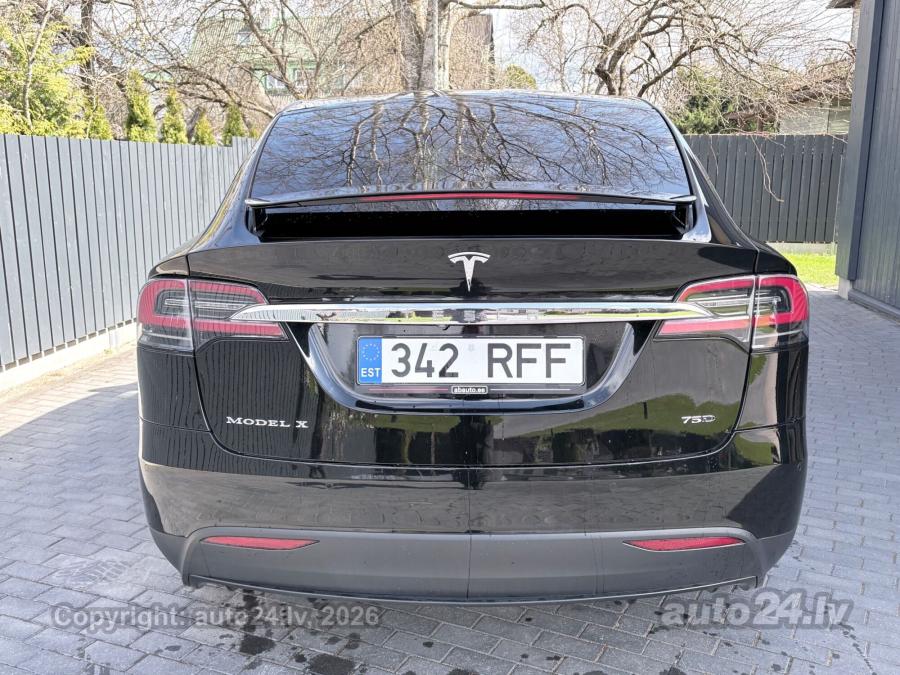 Black Tesla Model X 2018 in Tallinn, with an engine capacity of 0.00 L and mileage of 159 thousand km for 25900 €, photo 7 on AUTOMOTO.COM.LV