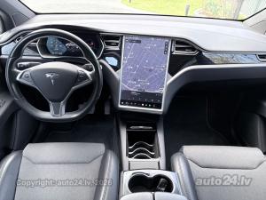 Black Tesla Model X 2018 in Tallinn, with an engine capacity of 0.00 L and mileage of 159 thousand km for 25900 €, photo 12 on AUTOMOTO.COM.LV