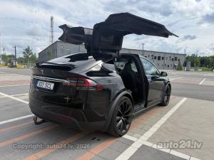 Melns Tesla Model X 2018 Tallina, ar dzinēja tilpumu 0.00 L un nobraukumu 230 tūkst. km par 31000 €, foto 6 vietnē AUTOMOTO.COM.LV