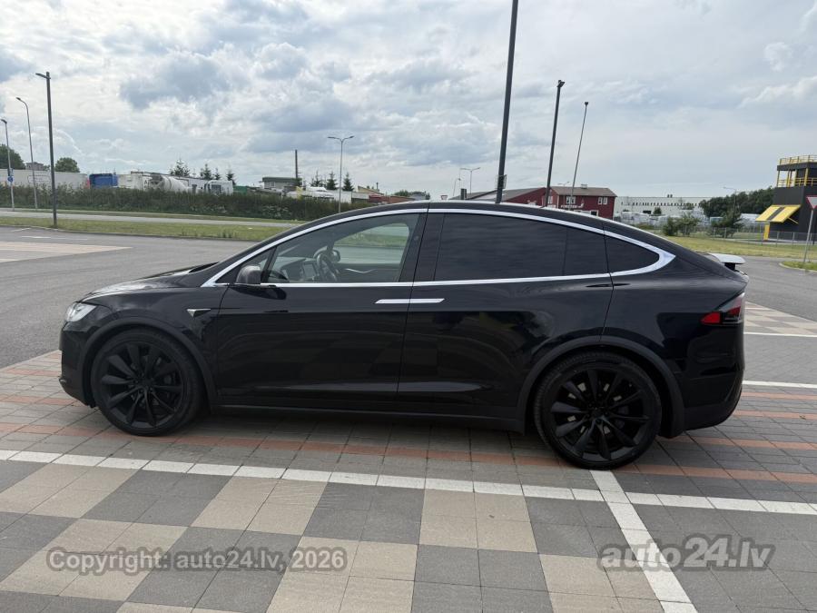 Melns Tesla Model X 2018 Tallina, ar dzinēja tilpumu 0.00 L un nobraukumu 230 tūkst. km par 31000 €, foto 19 vietnē AUTOMOTO.COM.LV
