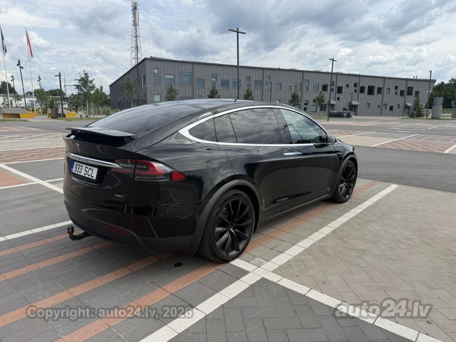 Melns Tesla Model X 2018 Tallina, ar dzinēja tilpumu 0.00 L un nobraukumu 230 tūkst. km par 31000 €, foto 24 vietnē AUTOMOTO.COM.LV