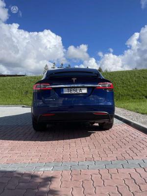 Blue Tesla Model X 2017 in Klaipeda, with an engine capacity of 0.00 L and mileage of 156 thousand km for 19500 €, photo 7 on AUTOMOTO.COM.LV