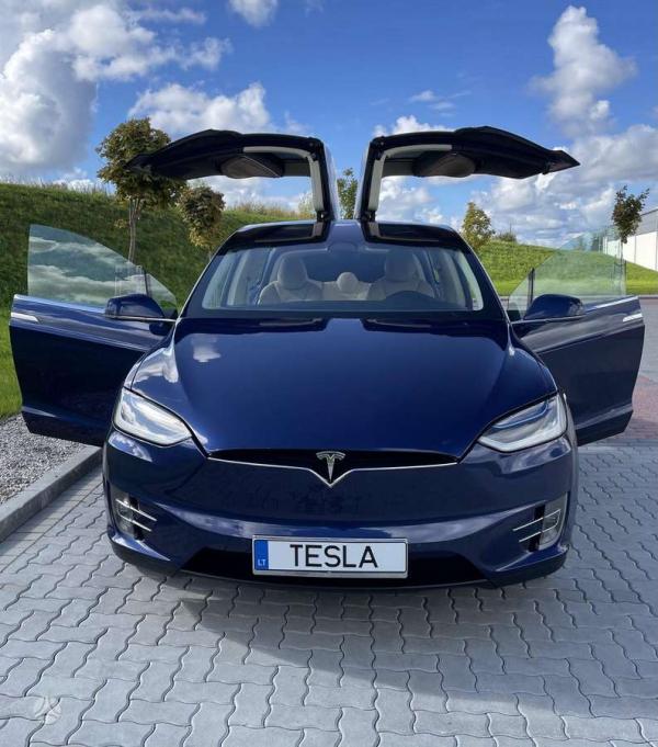 Zils Tesla Model X 2017 Klaipėda, ar dzinēja tilpumu 0.00 L un nobraukumu 156 tūkst. km par 19500 €, foto 10 vietnē AUTOMOTO.COM.LV