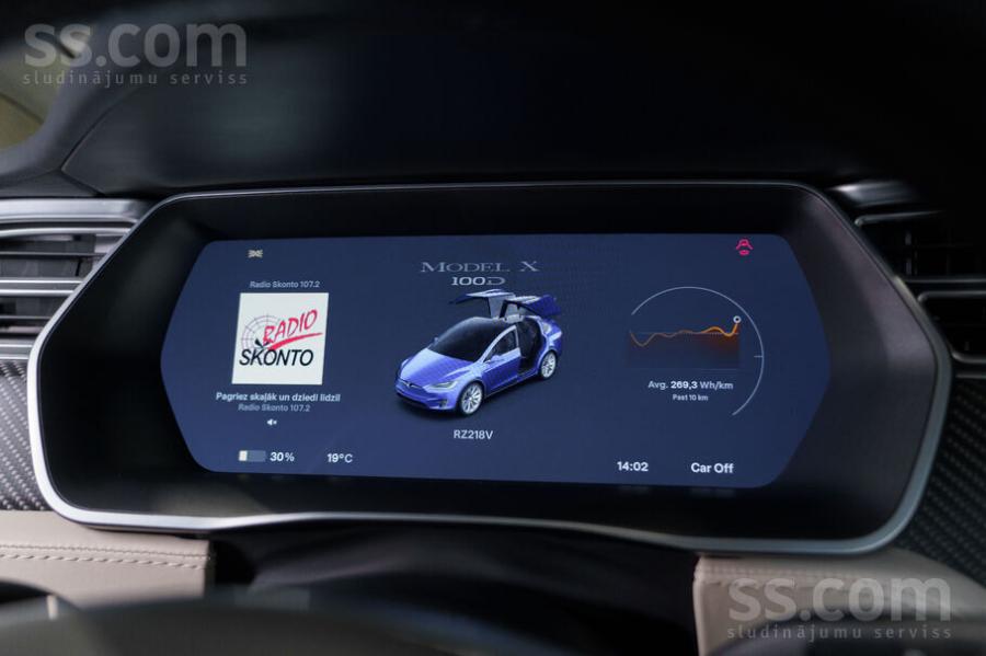 Blue Tesla Model X 2018 in Riga, with an engine capacity of 0.00 L and mileage of 136 thousand km for 30900 €, photo 23 on AUTOMOTO.COM.LV