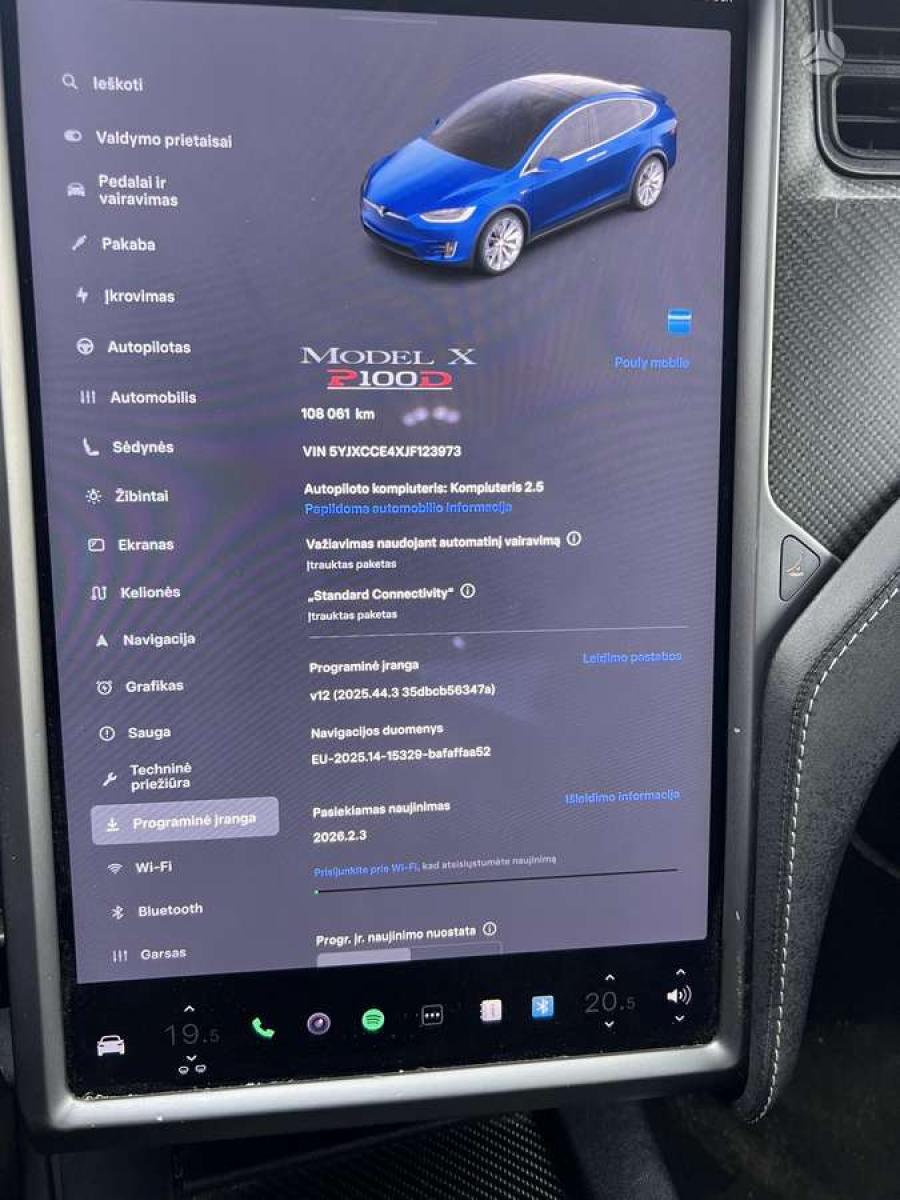 Blue Tesla Model X 2018 in Kaunas, with an engine capacity of 0.00 L and mileage of 108 thousand km for 14200 €, photo 14 on AUTOMOTO.COM.LV