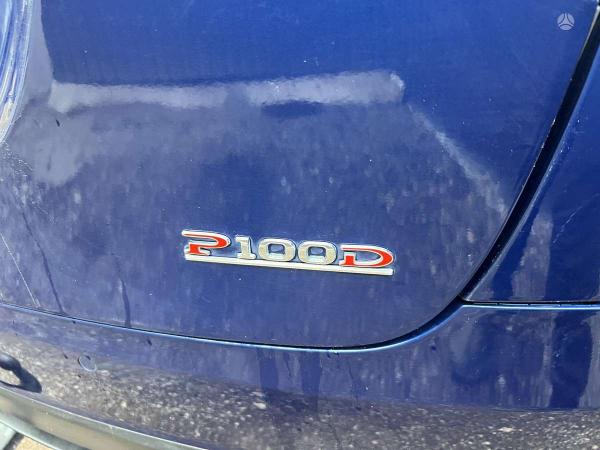 Blue Tesla Model X 2018 in Kaunas, with an engine capacity of 0.00 L and mileage of 108 thousand km for 13999 €, photo 9 on AUTOMOTO.COM.LV