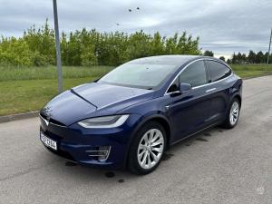 Blue Tesla Model X 2018 in Panevezys, with an engine capacity of 0.00 L and mileage of 127 thousand km for 24000 €, photo 5 on AUTOMOTO.COM.LV