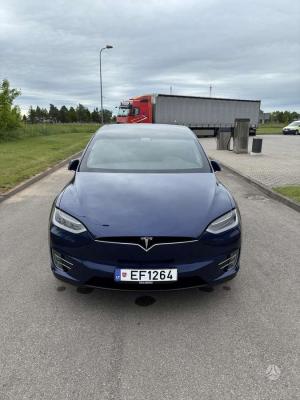 Blue Tesla Model X 2018 in Panevezys, with an engine capacity of 0.00 L and mileage of 127 thousand km for 24000 €, photo 6 on AUTOMOTO.COM.LV