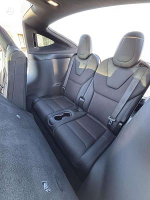 Blue Tesla Model X 2018 in Panevezys, with an engine capacity of 0.00 L and mileage of 127 thousand km for 24000 €, photo 32 on AUTOMOTO.COM.LV