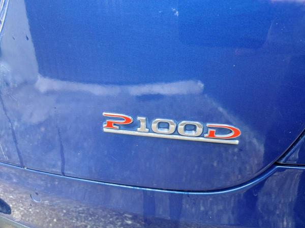 Blue Tesla Model X 2018 in Kaunas, with an engine capacity of 0.00 L and mileage of 108 thousand km for 11800 €, photo 9 on AUTOMOTO.COM.LV